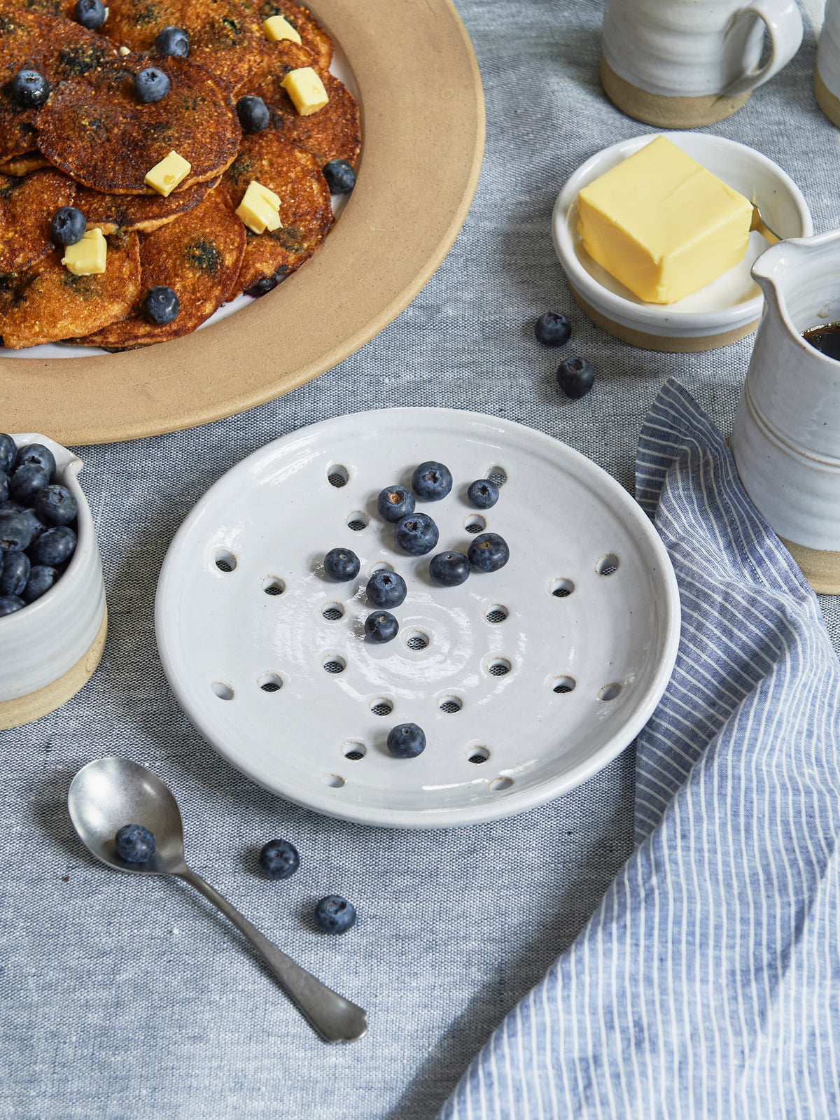 Farmhouse Pottery Pantry Berry Plate — Specialty Food Source